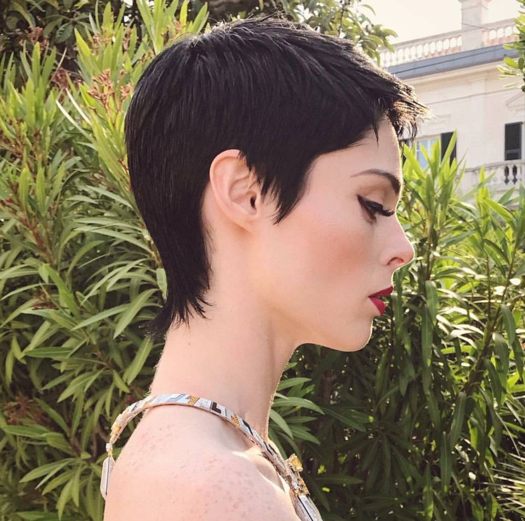 30 Perfect Pixie Haircuts For Chic Short-Haired Women